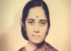 Usha Mehta Biography in Hindi | उषा मेहता जीवन परिचय | StarsUnfolded ...